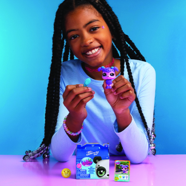 500-Littlest-Pet-Shop-LPS-Pet-Surprise-Lifestyle | ImageBank