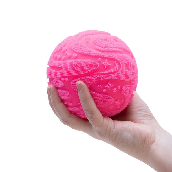 SFZBND-NeeDoh-Super-FuzzBall-Product-Pink-Hand | ImageBank